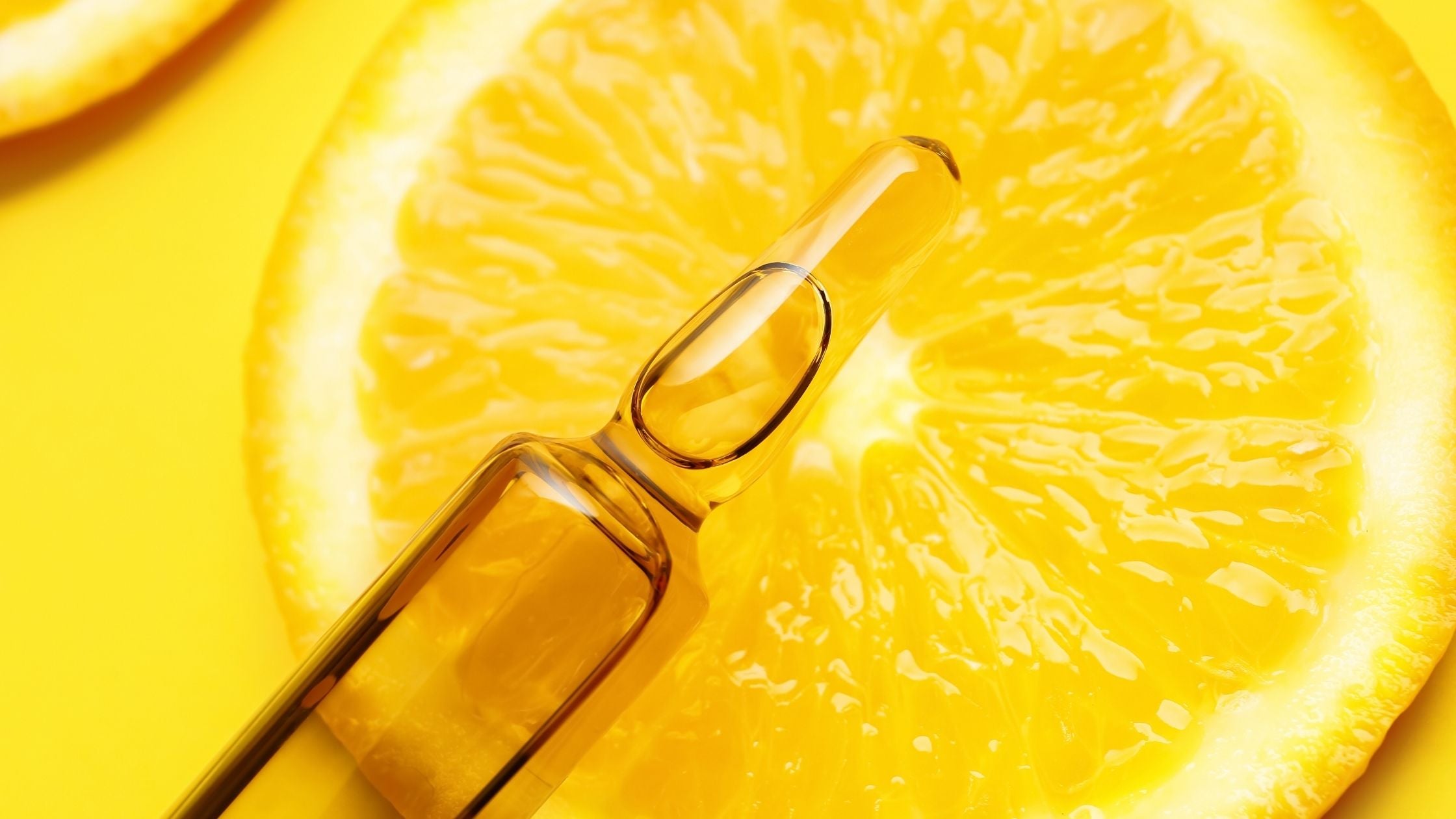 Vitamin C and Retinol: How to Combine Them for Glowing Skin – Forever ...